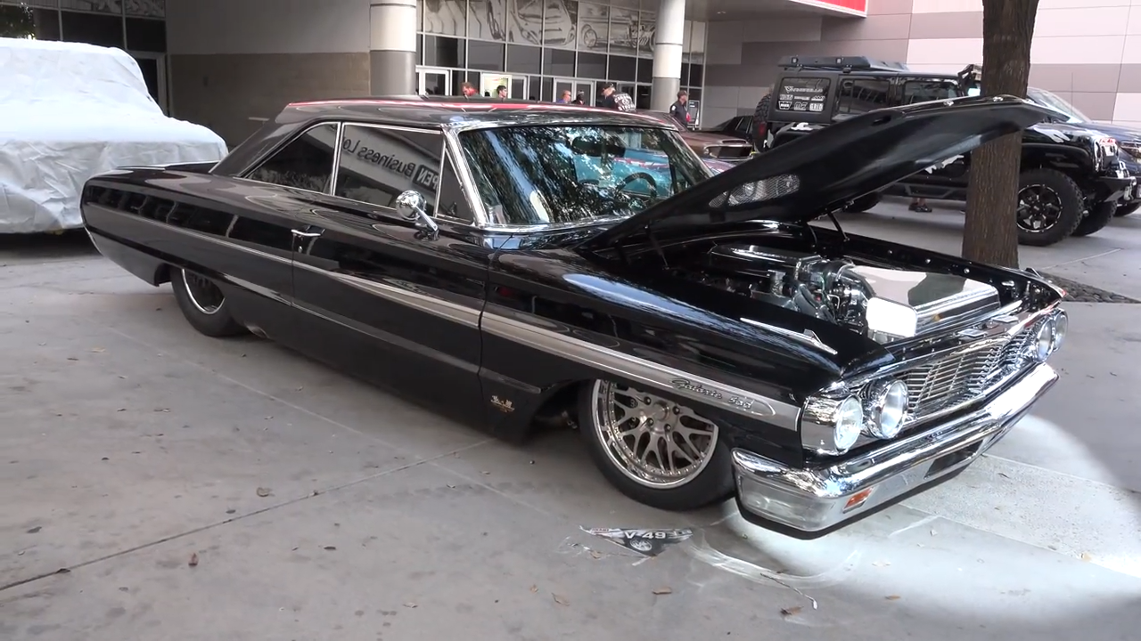 This Lowriding 1100-HP 1964 Ford Galaxie Is The Stuff Of Dreams – Restomods